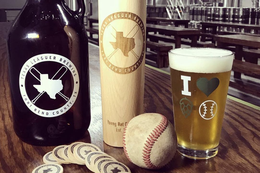 Beer Review: Texas Leaguer's 2 Hopper | Houstonia Magazine