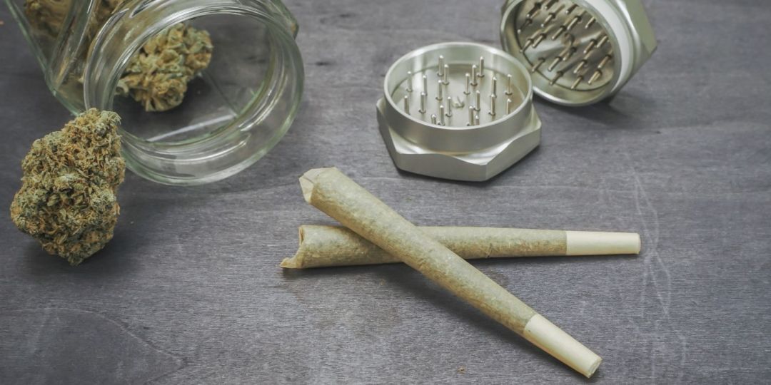 THC Pre-Rolls Vs. Traditional Cannabis Consumption Methods | Houstonia ...