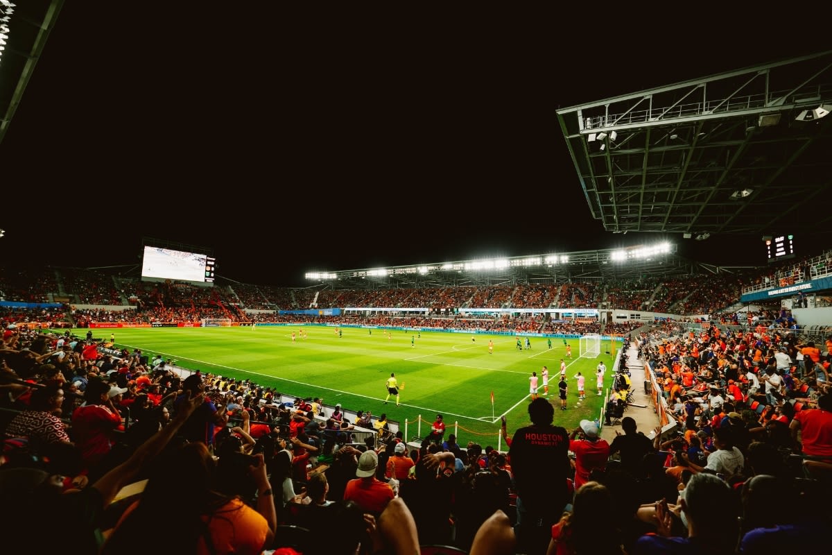 Houston Dynamo Matches are the Hottest Part of Summer | Houstonia Magazine