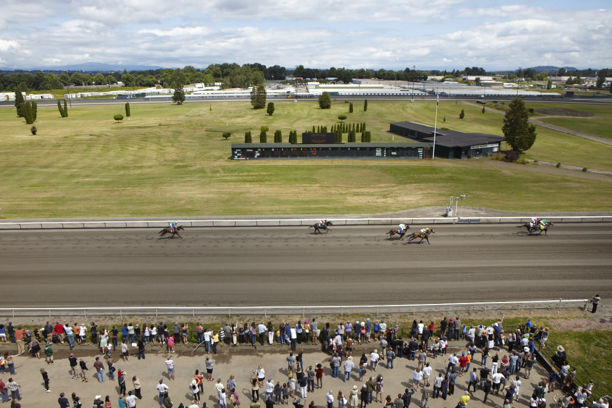 A Day at the Races | Portland Monthly