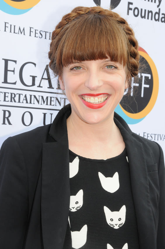 Maureen Masters's Instagram, Twitter & Facebook on IDCrawl