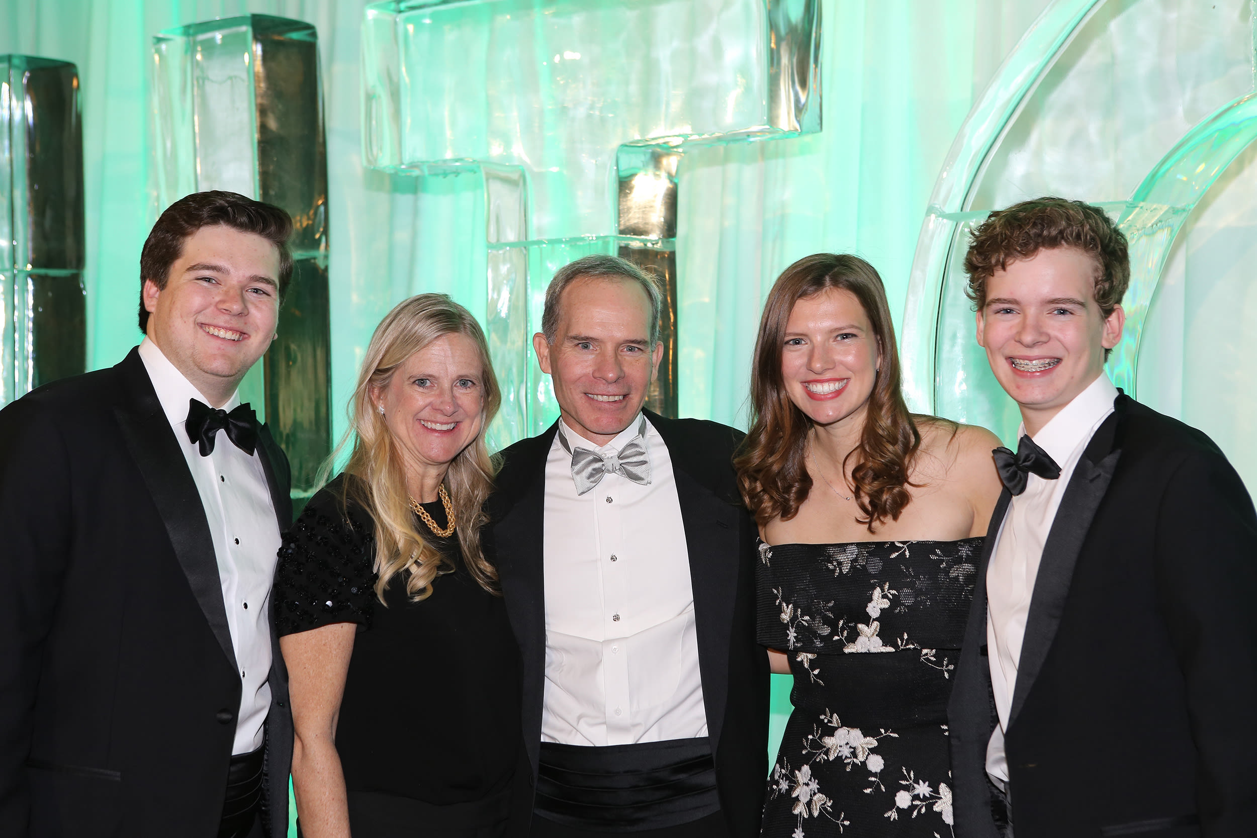 2018 Hutch Holiday Gala | Seattle Met