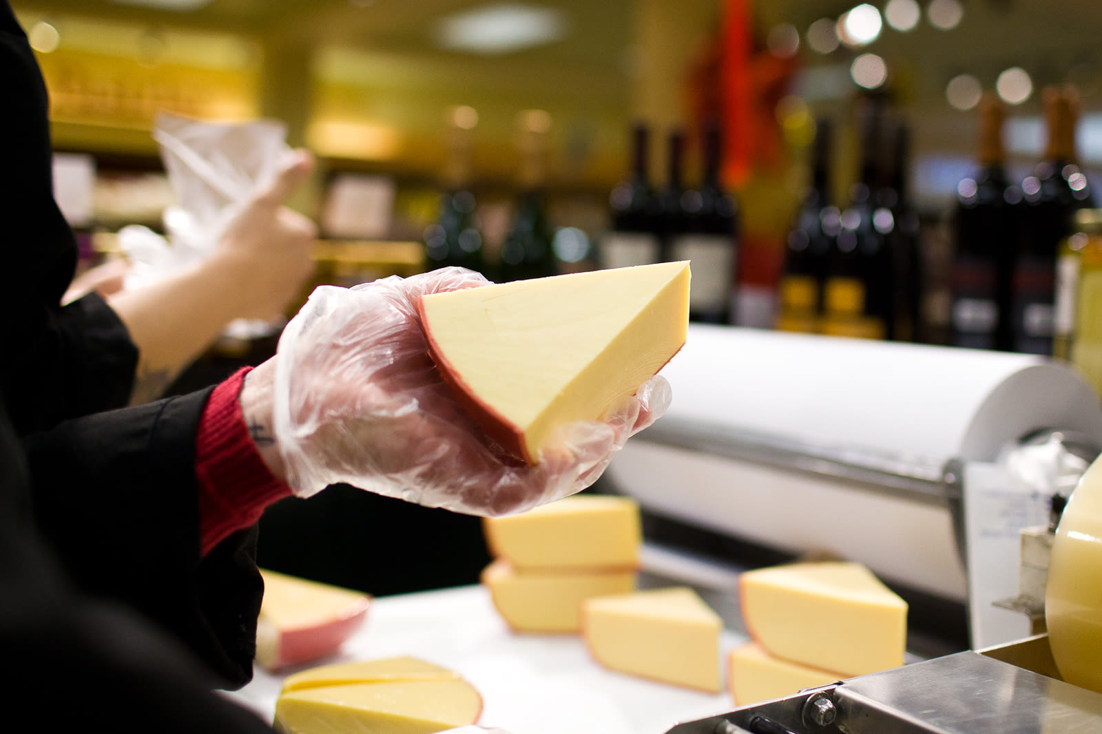 Slide Show: Murray’s Cheese Lands in Seattle | Seattle Met