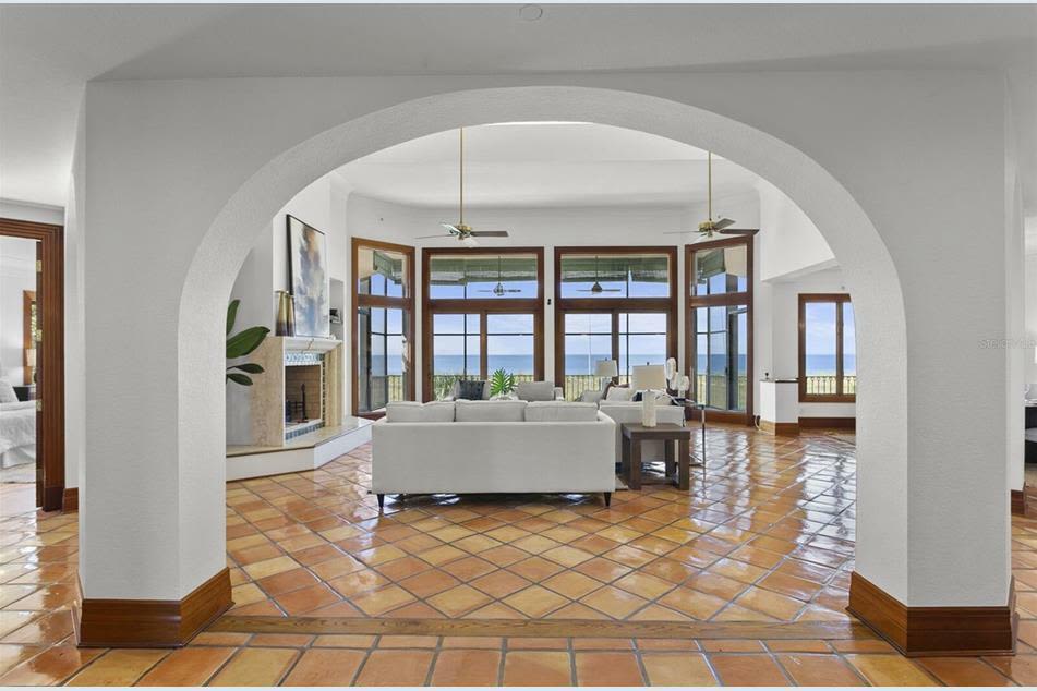 A Longboat Key Home Just Sold for $10.4 Million | Sarasota Magazine