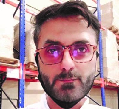 Zeeshan Abbas - Web designer/ Web Developer