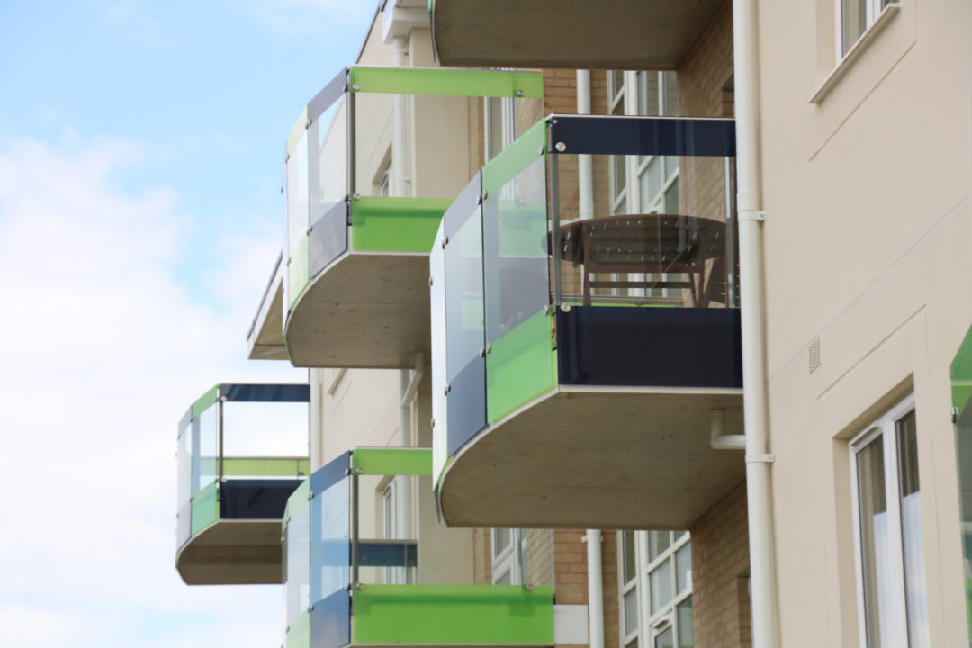 Sleek balcony balustrades in Hove | Sapphire Balconies