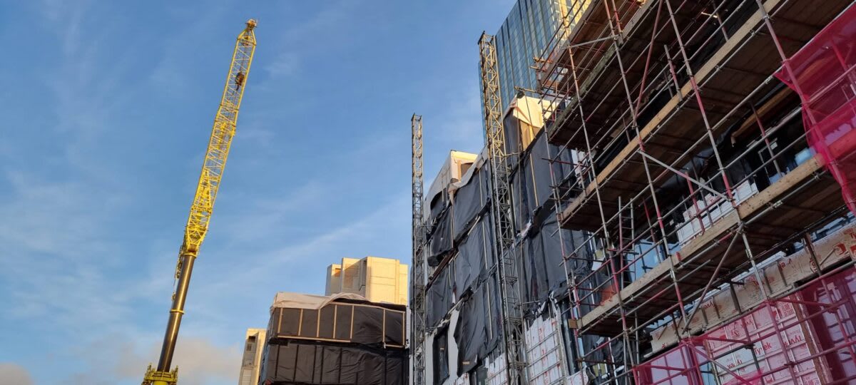 Connecting to a traditional frame | Sapphire Balconies