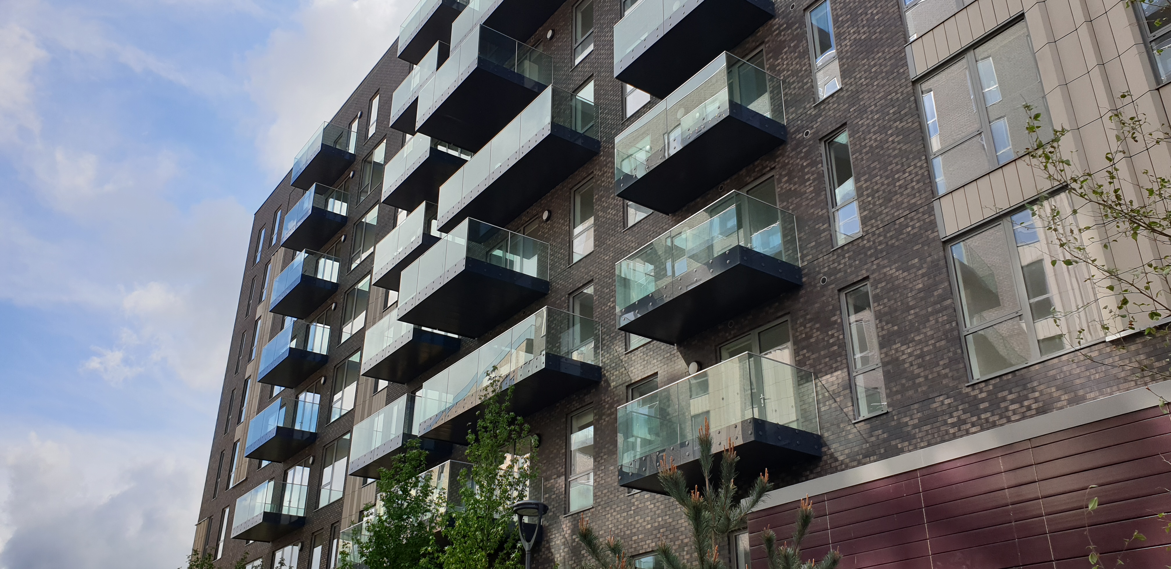 Brent House Case Study - Sapphire Balconies