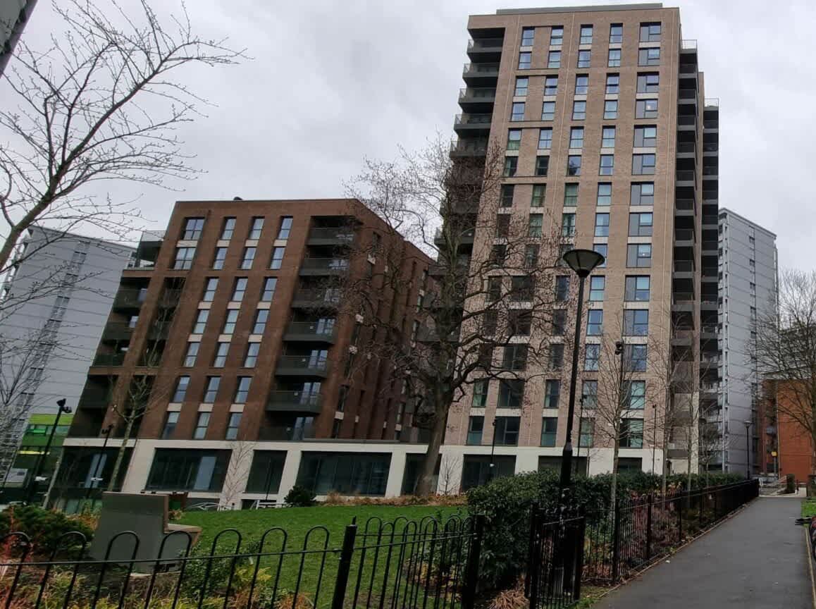 300 Harrow Road - Sapphire Balconies