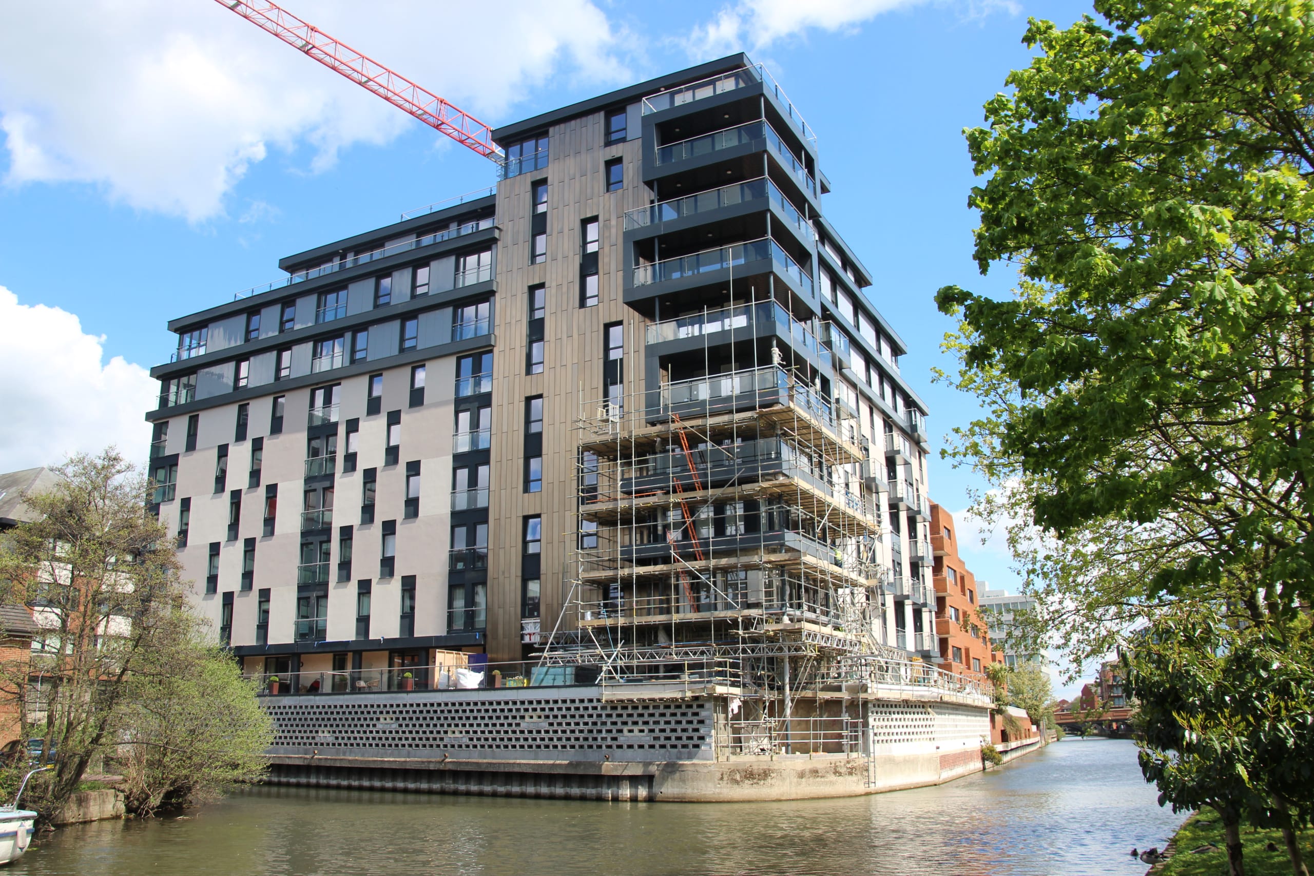 Kennet House - Sapphire Balconies