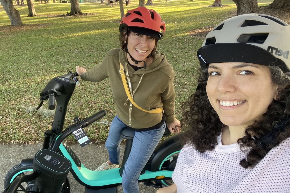 We Tried Sarasota's New Veo Bike and Scooter Rental Program | Sarasota ...