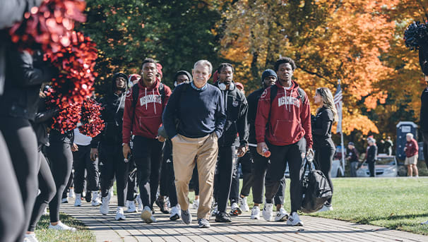 UMass Athletics | Gridiron Club: Supporting UMass Football