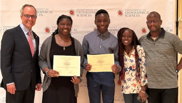 Giving Tuesday Student Challenge 2025 | High School Hub: Young ...