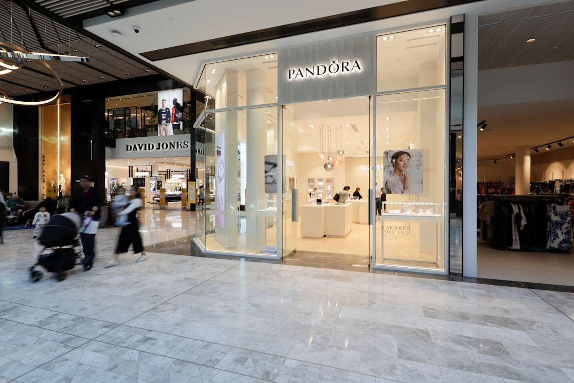 Pandora at Westfield Carousel