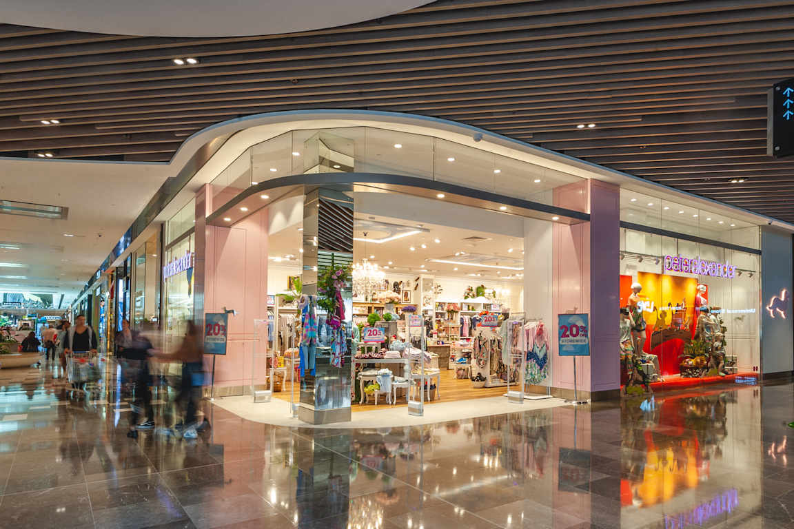Peter Alexander at Westfield Carousel
