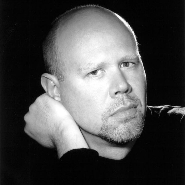 Talking with singers: Alan Held