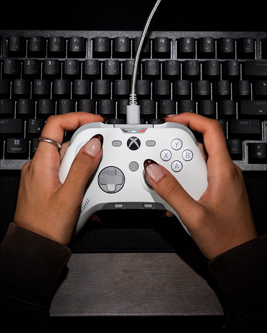 SCUF Valor Pro Black | Performance Xbox Series X|S Controllers