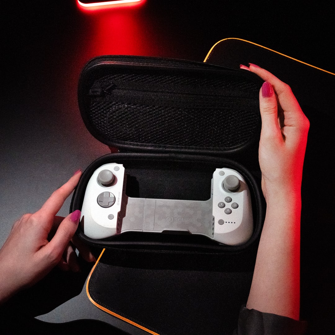 SCUF Nomad Mobile Controller Case