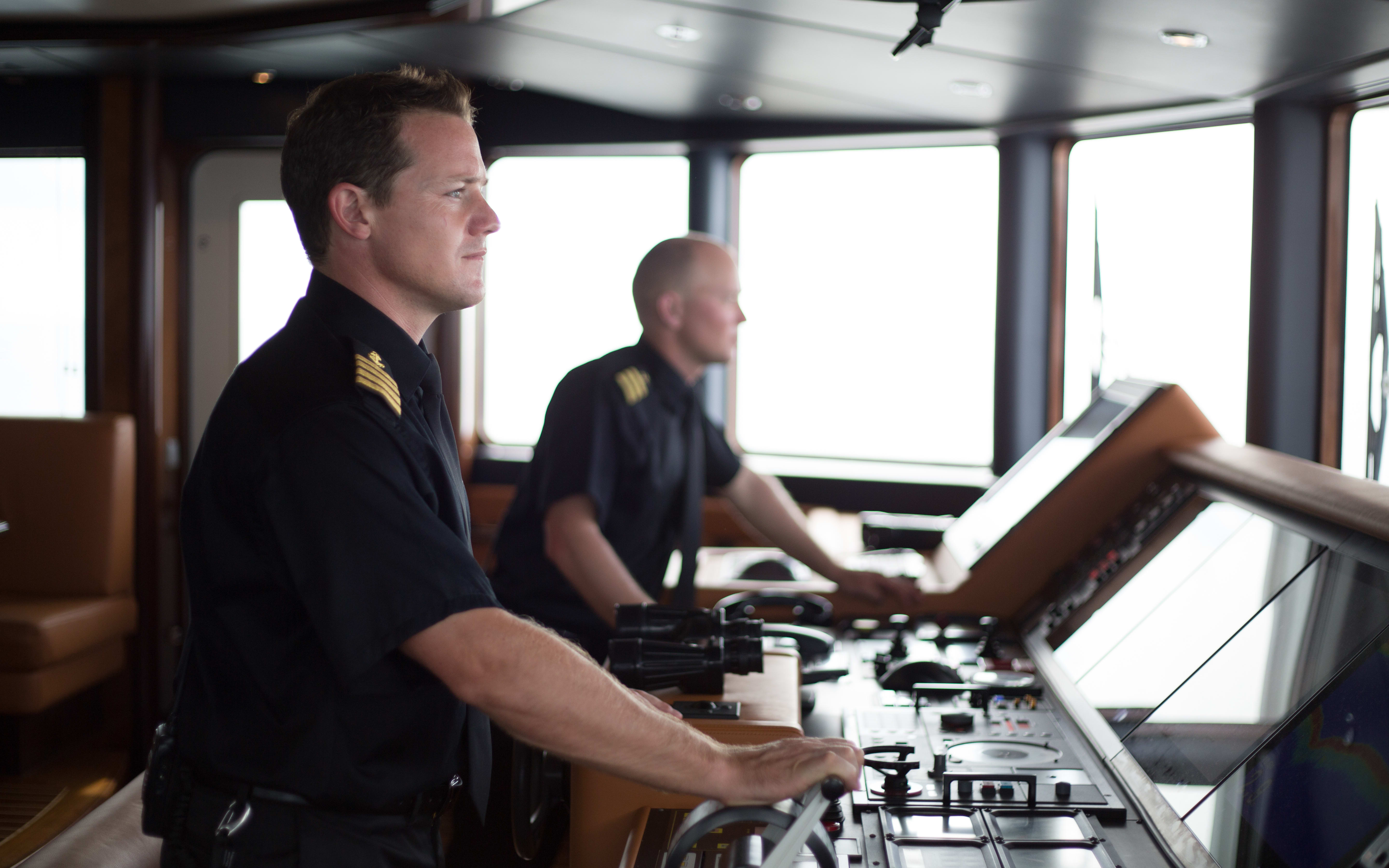 Bridge Watch Handover for Yachts | Seably