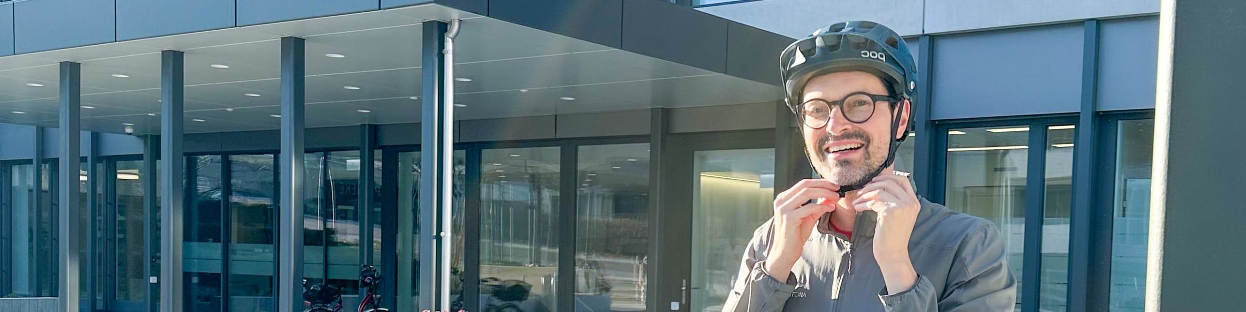 Wrann_Velo_Helm_Header.jpg?_i=AA