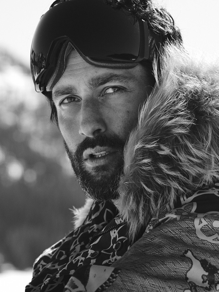 NOAH MILLS | Select London | Select Model Management