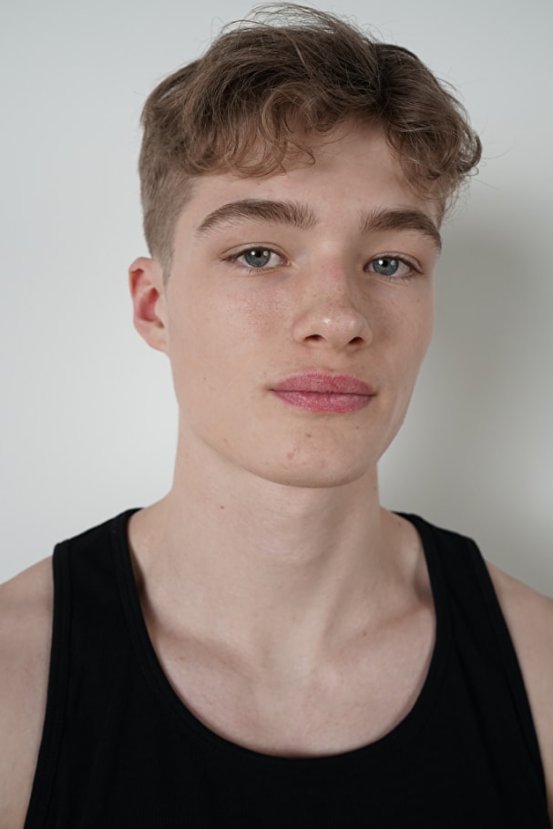 Oliver Molander Adevåg | Men | Modellink