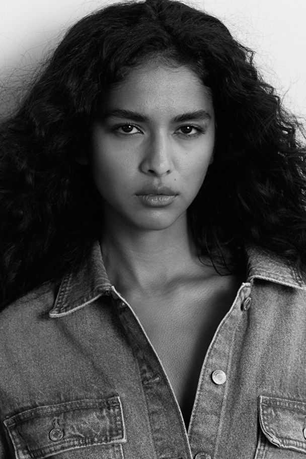 Humairah | Select Stockholm | Select Model Management