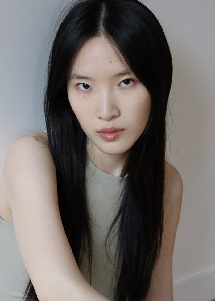 LIU CHANG | Select Paris | Select Model Management