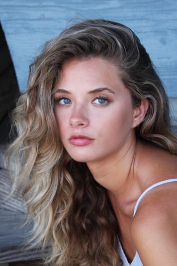 Verve | Women | Select Model Miami | Select Model Management