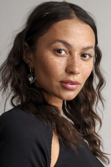 Mainboard | Women | Select Model Paris | Select Model Management