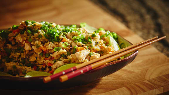 Recette de riz frit au poulet | Zeste