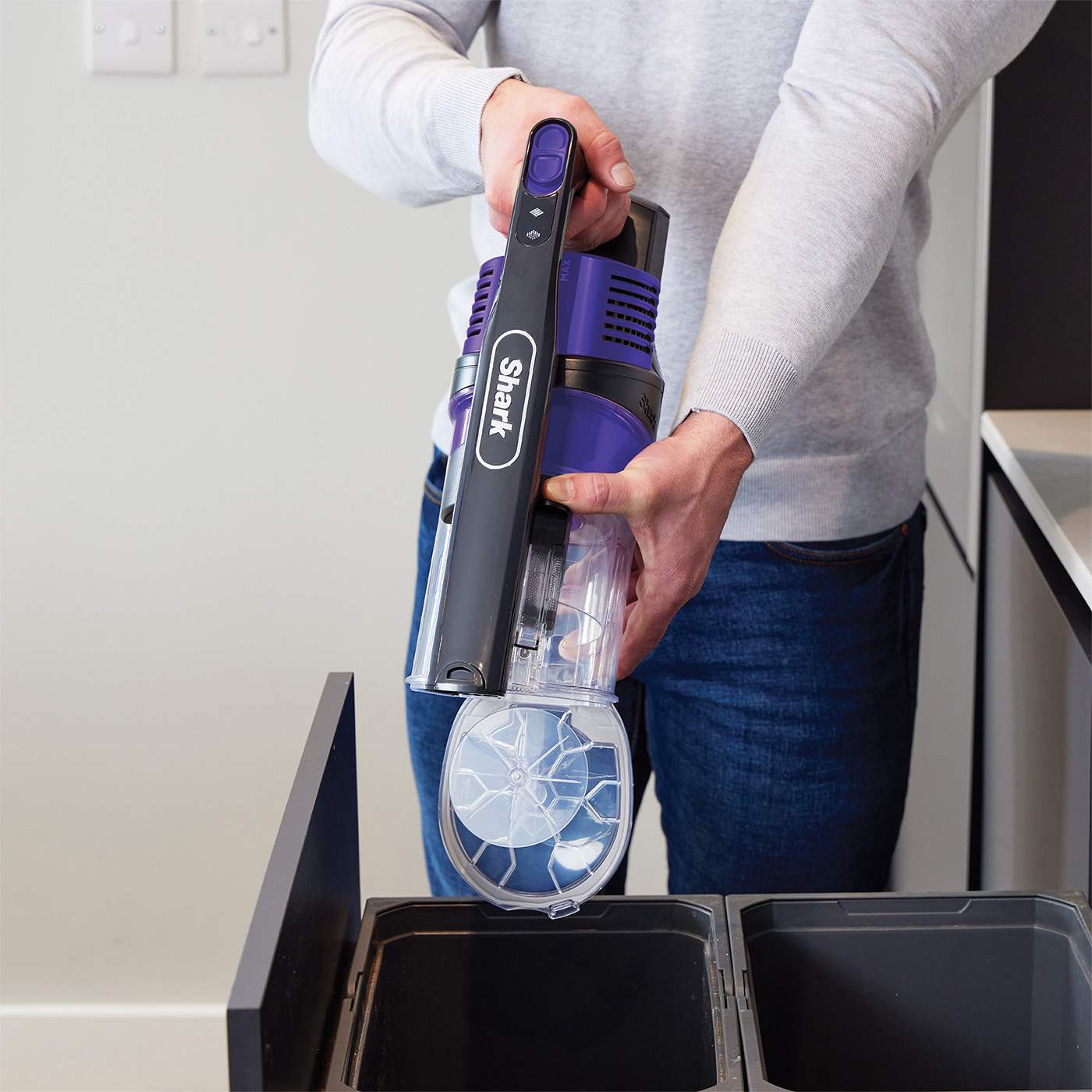 Shark Cordless Vacuum Cleaners - Shark UK