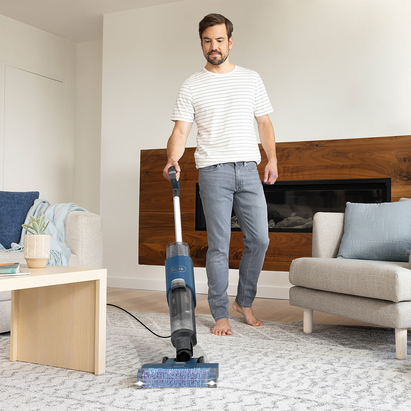 Shark HydroVac Corded Floor Cleaner WD110UK – Shark UK