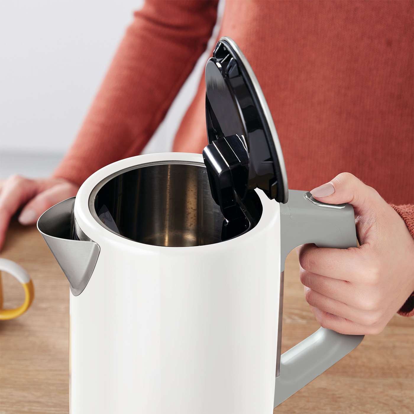 Ninja White Perfect Temperature Rapid Boil Kettle |KT200UKWH