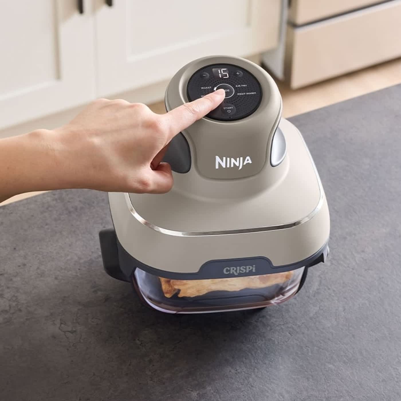 Friggitrice ad aria portatile in vetro Ninja CRISPi | Ninja Italia