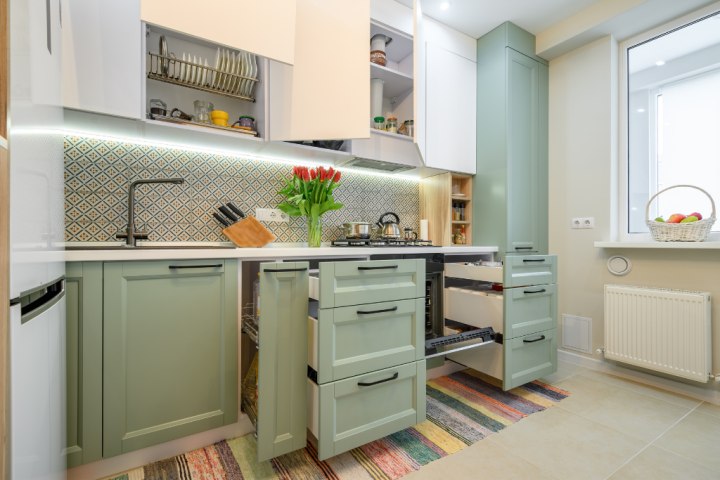 A Guide to Extending Your Existing Kitchen Cabinets to the Ceiling ...