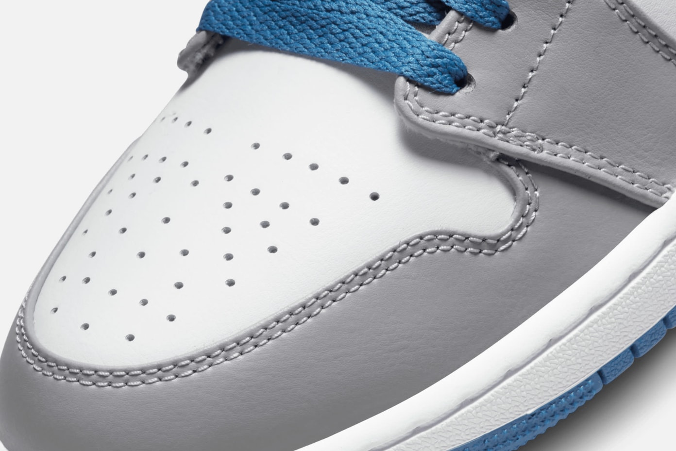 Air Jordan 1 Low & Mid 'True Blue' | Shelflife