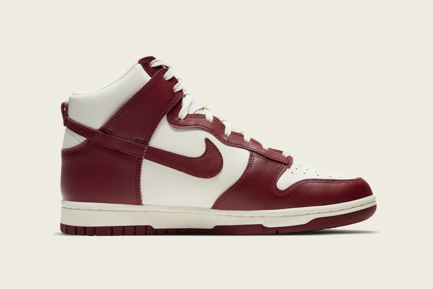 Nike Women's Dunk High - 'Team Red' | Shelflife
