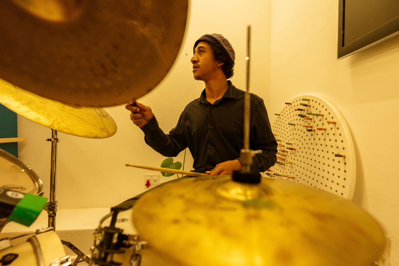 The Many Hats of Fernando Damon | Shelflife