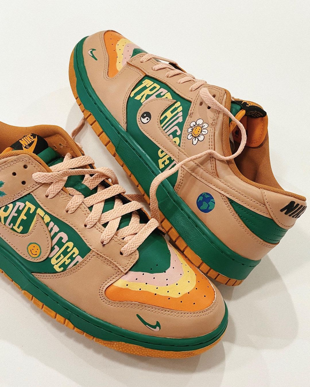 Game Boy Inspired Jordan 1 Concept by Andrew Chiou | Shelflife