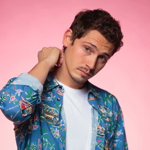 Cris Cab · Tour dates, music & more