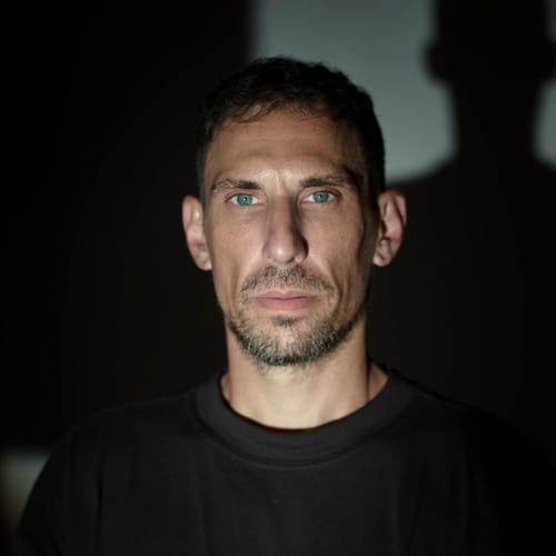 Mike Larry / Mickael · Tour dates, music & more