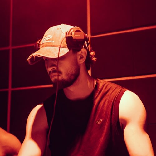 Versus · Tour dates, music & more