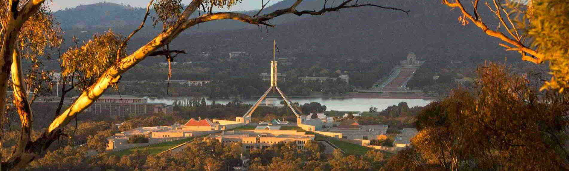 Canberra Tours | Day Trips and Tours to Canberra