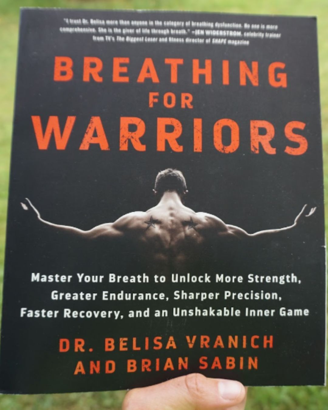 9 Must-Read Running Books to Train Smarter in 2024 | by Brynn Cunningham | WeeViews