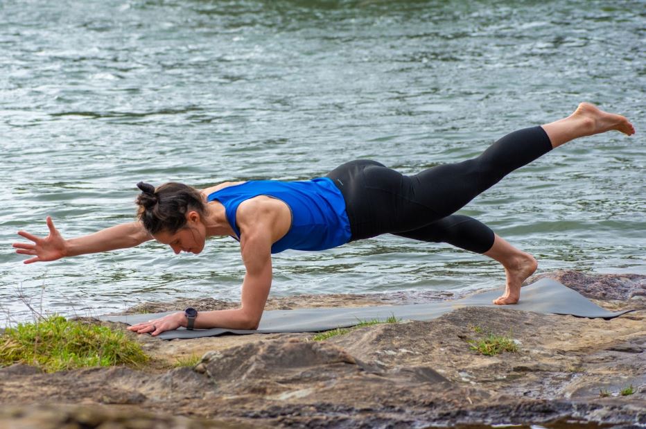 Yoga for Runners: 6 Plank Poses to Build Core Strength | by Brynn ...
