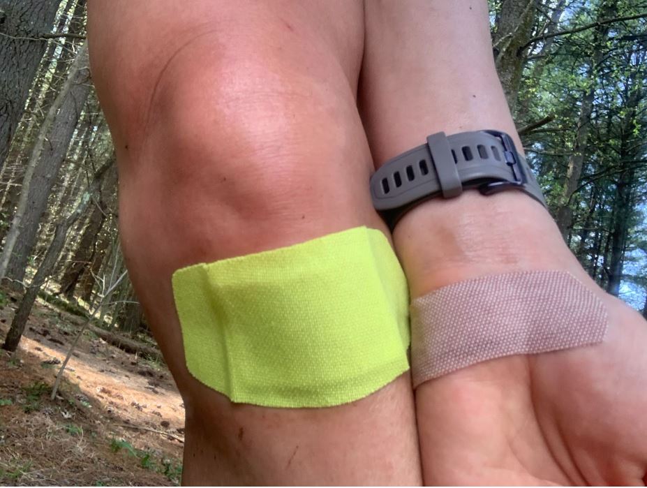 Outdoor First Aid Kit: 15+ Essential Items for Trail Running | by Brynn ...