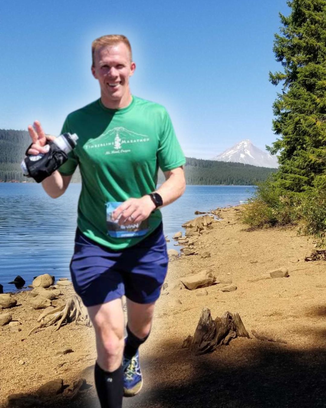 Handheld Water Bottle: 7 Picks to Help You Hydrate on the Run | by Evan ...