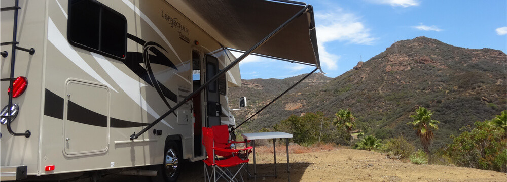 Road Bear RV USA: Las Vegas, LA, San Francisco | CamperDays