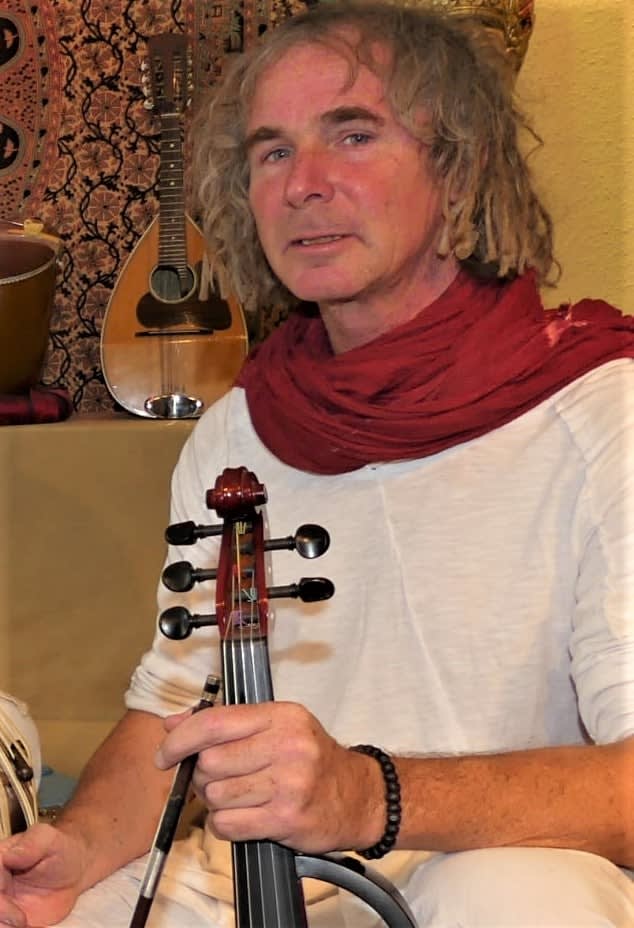 Violalex Alexander - Violinist from Köln | mukken